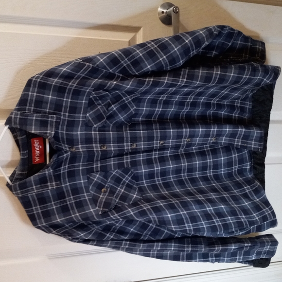 Wrangler | Jackets & Coats | Wrangler Shacket Mens 2xl Quilted Flannel ...